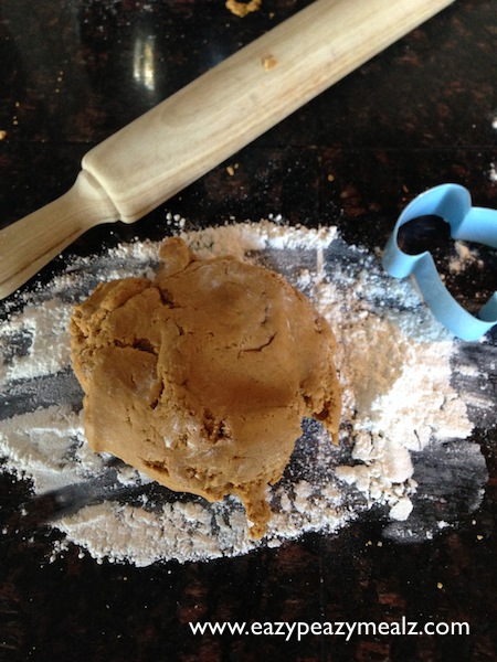 Gingerbread Cookies - Eazy Peazy Mealz