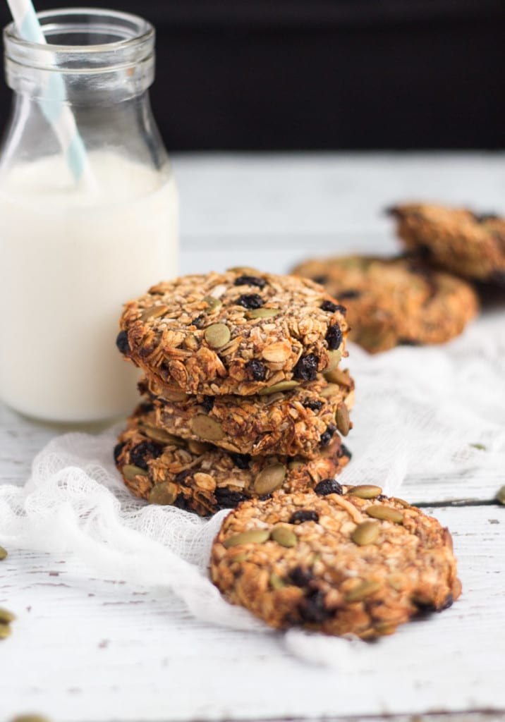 Grab and Go Breakfast Cookies - Easy Peasy Meals
