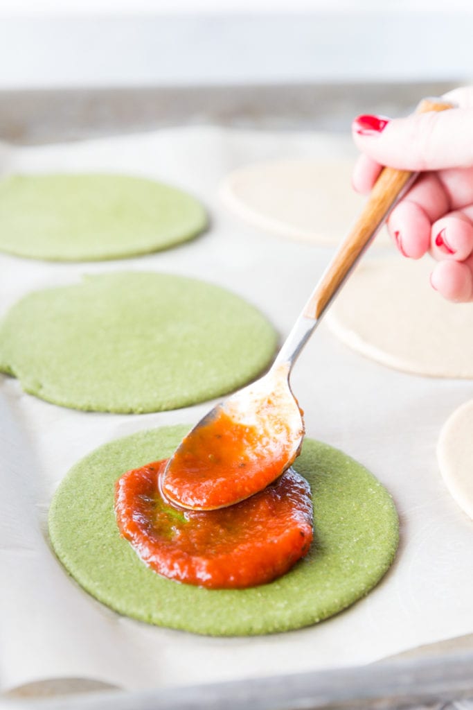 Personal Pizzas - Easy Peasy Meals