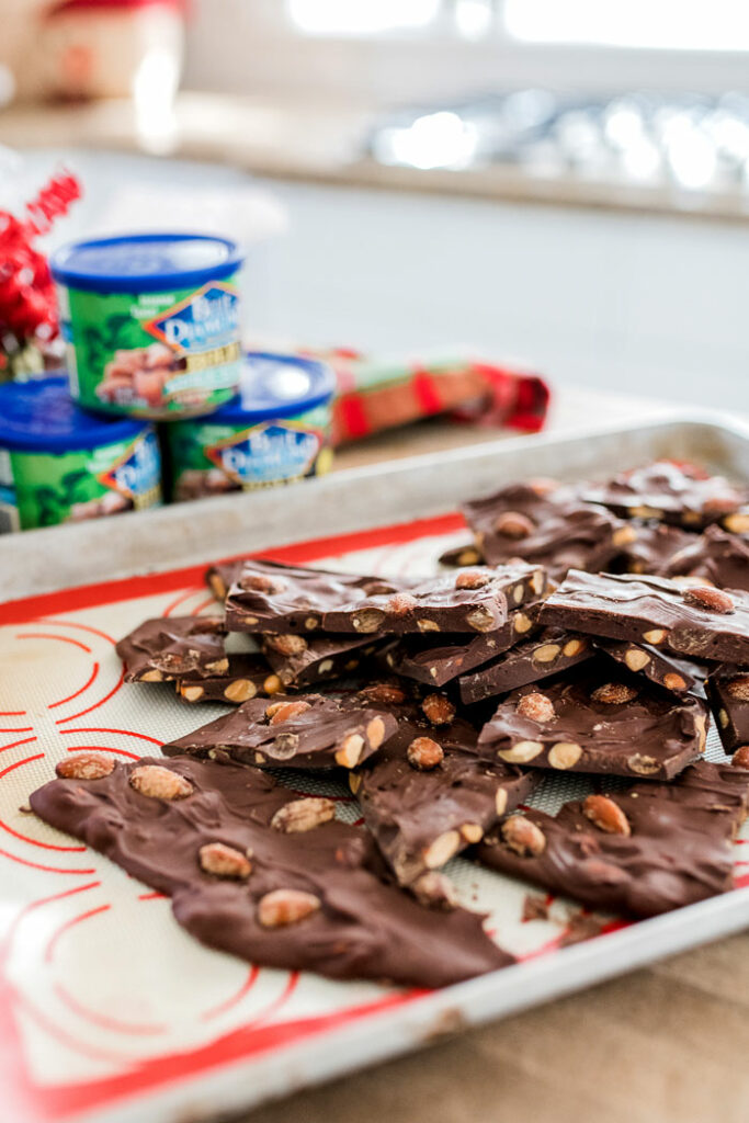 2 Ingredient Sweet and Spicy Chocolate Almond Bark - Easy Peasy Meals