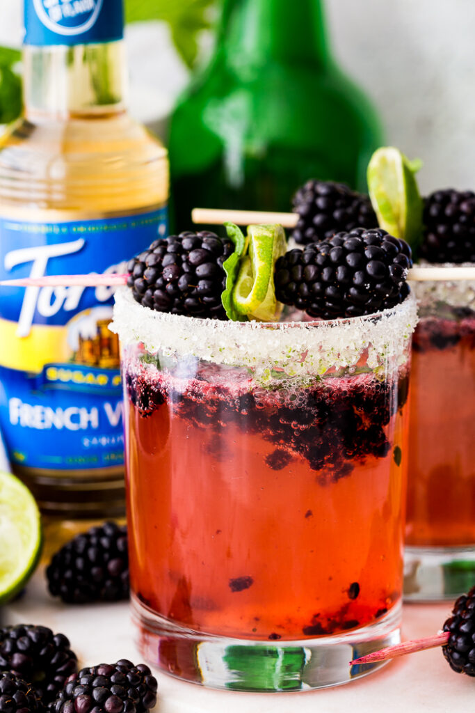 Blackberry Mint Mojito (Mocktail) - Easy Peasy Meals