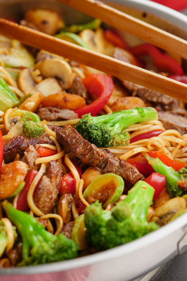 Beef Lo Mein - Easy Peasy Meals
