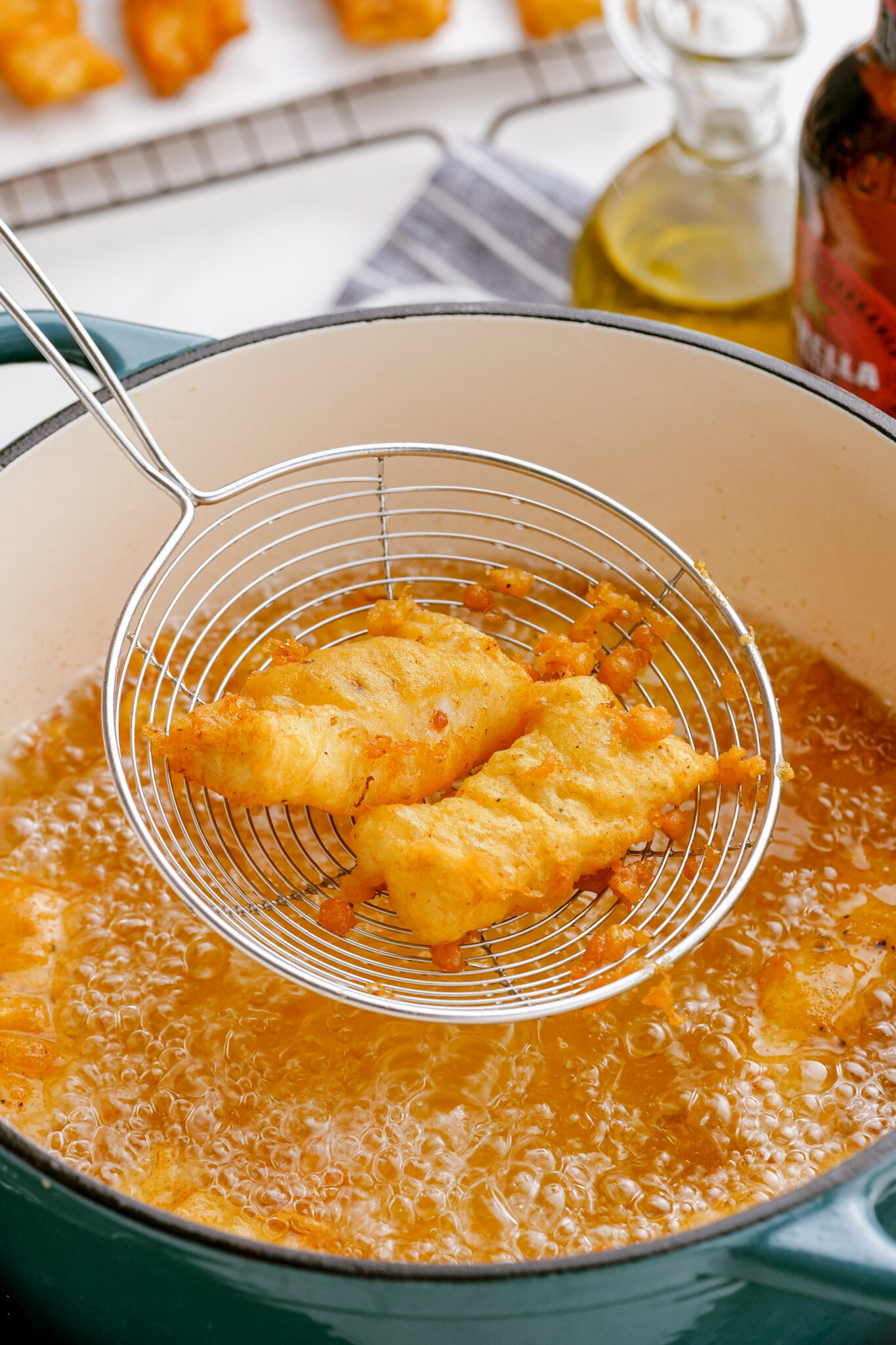 Crispy Beer Battered Fish - Easy Peasy Meals