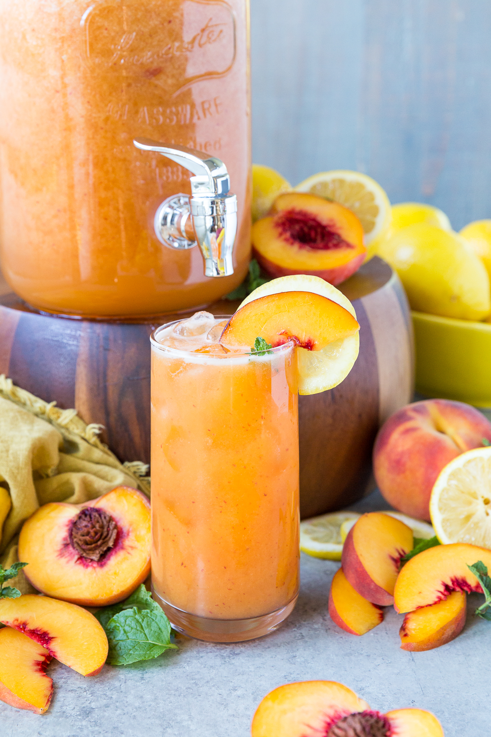 Peach Lemonade - Easy Peasy Meals