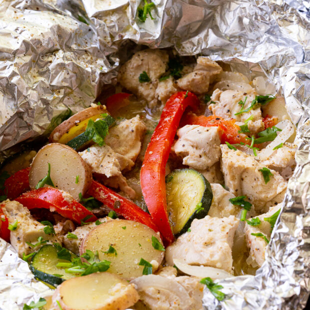Italian Chicken Foil Packs - Easy Peasy Meals